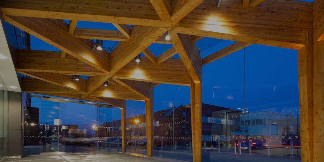 Spectacular structural glass creator taking on major contracts ...