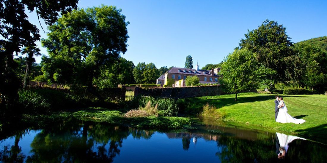 Successful hoteliers refurbishing a stunning second venue | Ravenswood ...